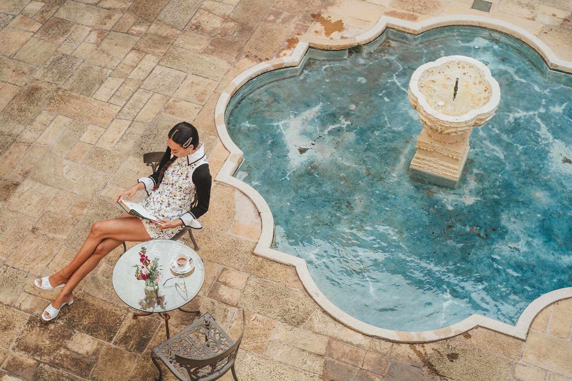 A Beautiful Mind - Halekulani Living