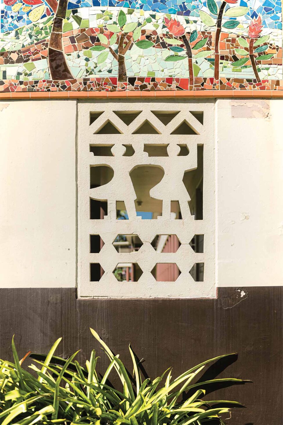 Pattern Recognition - Halekulani Living